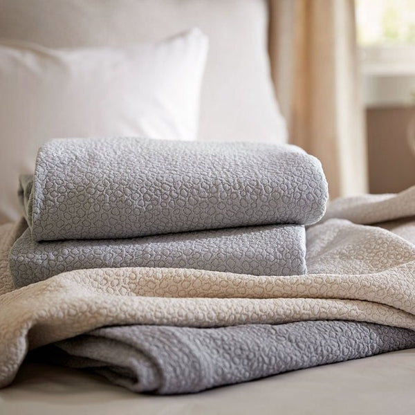 SDH Gobi Boutis Queen Coverlet | 100% Egyptian Cotton | 580 Thread ...